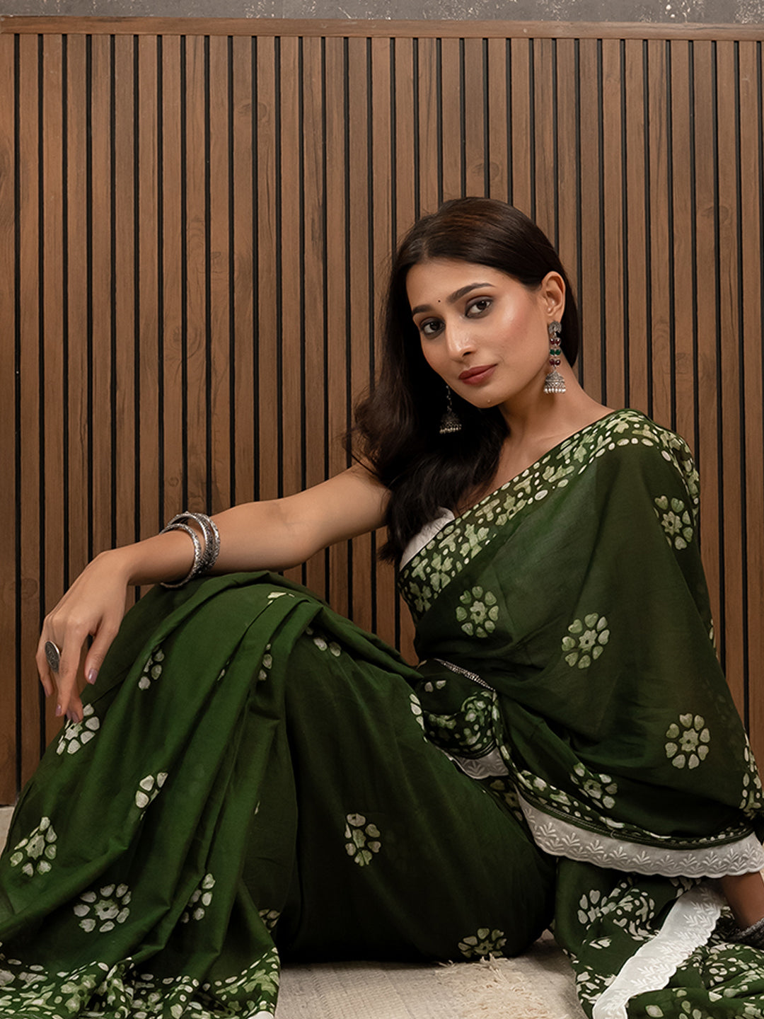 Shop Suti Barfi Henna Batik Saree | Traditional Design